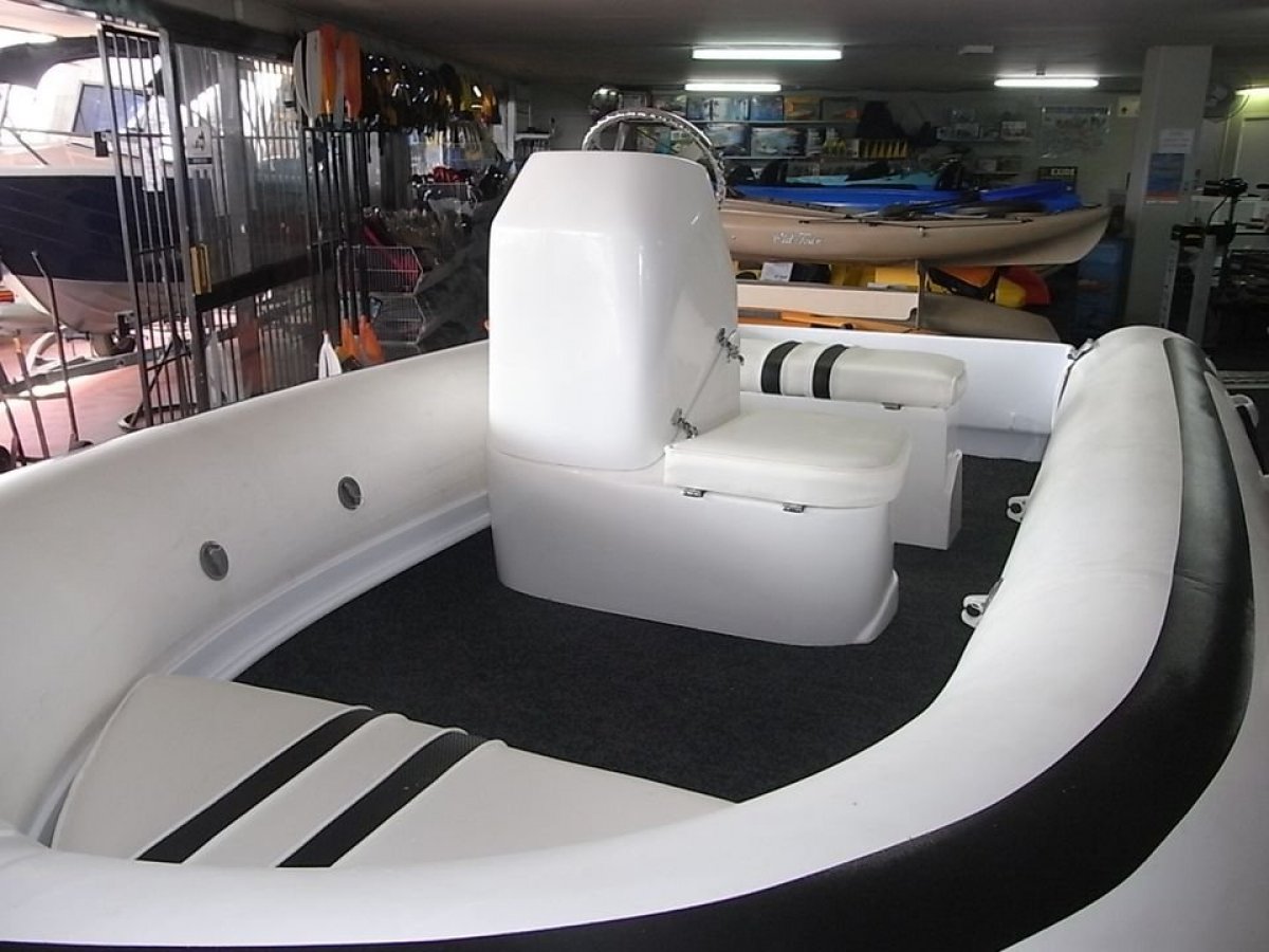 2022 Explorer Nz 420 | Boat Research | Yachthub