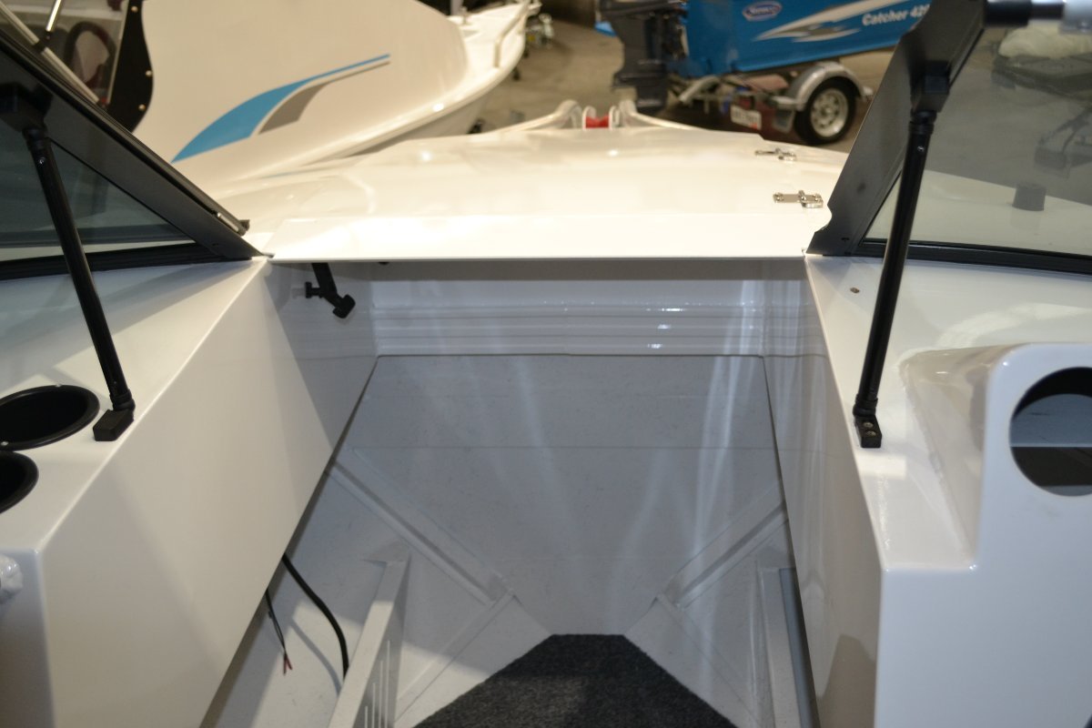 2023 Stessl 530 Bluewater | Boat Research | Yachthub