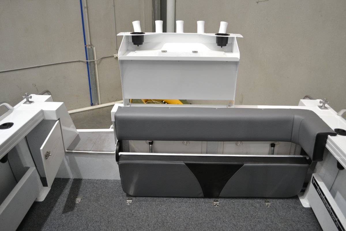 2023 Stessl 530 Bluewater | Boat Research | Yachthub