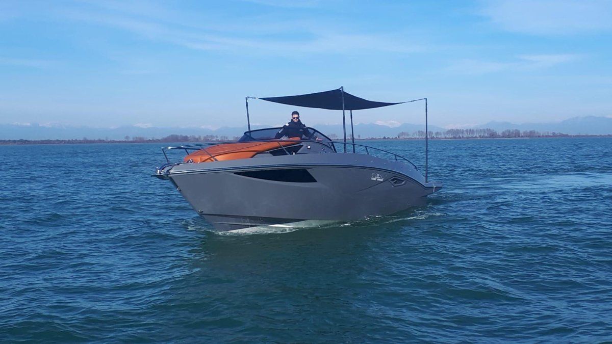 2023 Cranchi E30 Endurance | Boat Research | Yachthub
