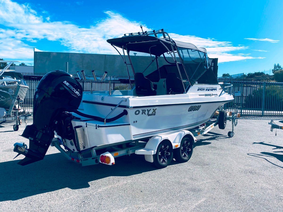 2022 Baron Outrider | Boat Research | Boats Online