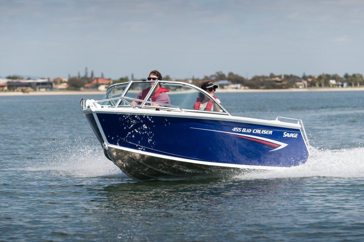2022 Savage 415 Bay Cruiser | Boat Research | Boats Online