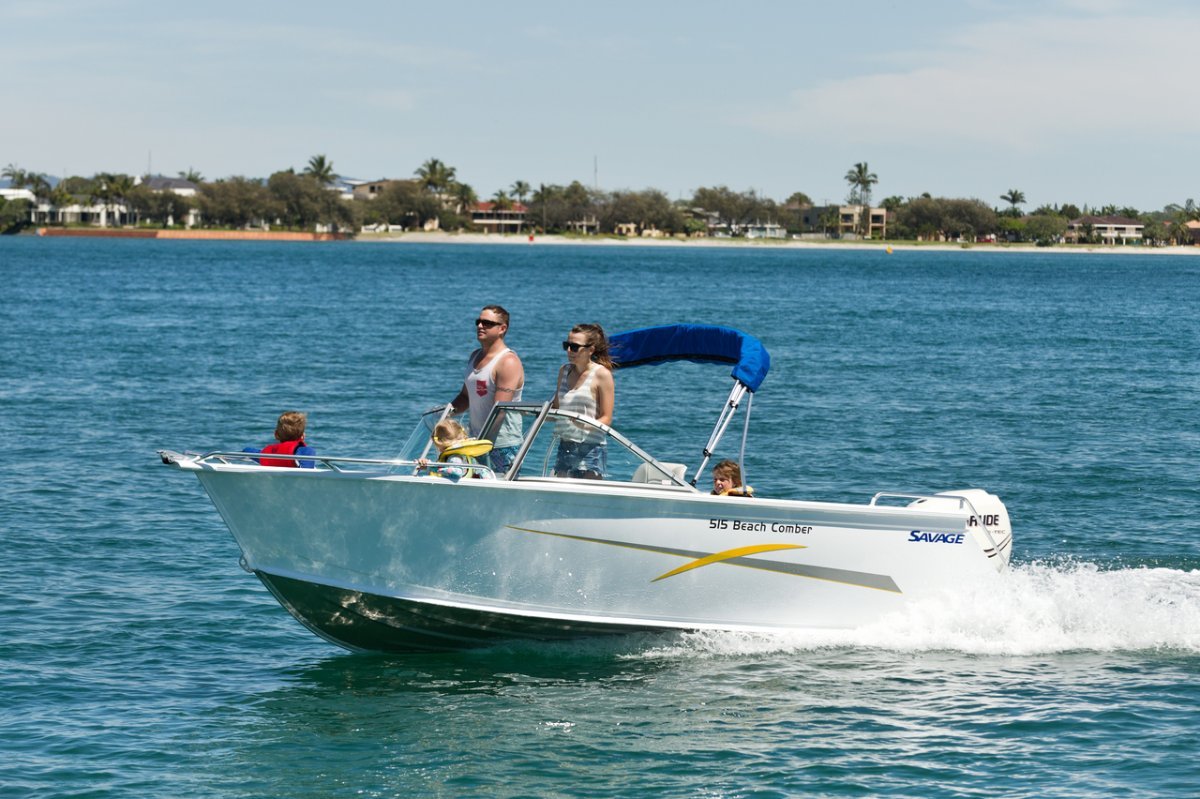 2022 Savage 485 Beachcomber | Boat Research | Boats Online