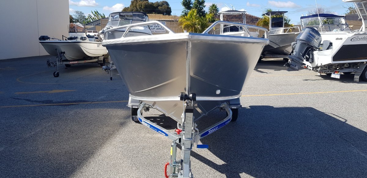 2022 Stessco Catcher 409 Ltd | Boat Research | BoatsOnline