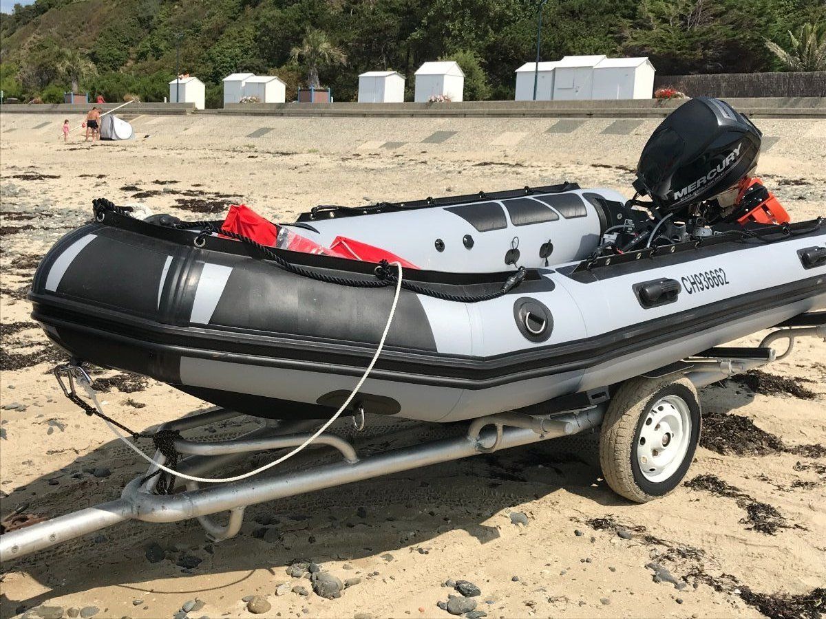 2022 Zodiac Aka F43-c | Boat Research | Boats Online