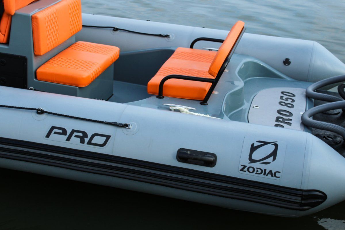 2022 Zodiac Pro 850 | Boat Research | BoatsOnline