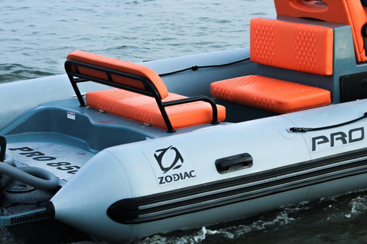 2022 Zodiac Pro 850 | Boat Research | BoatsOnline