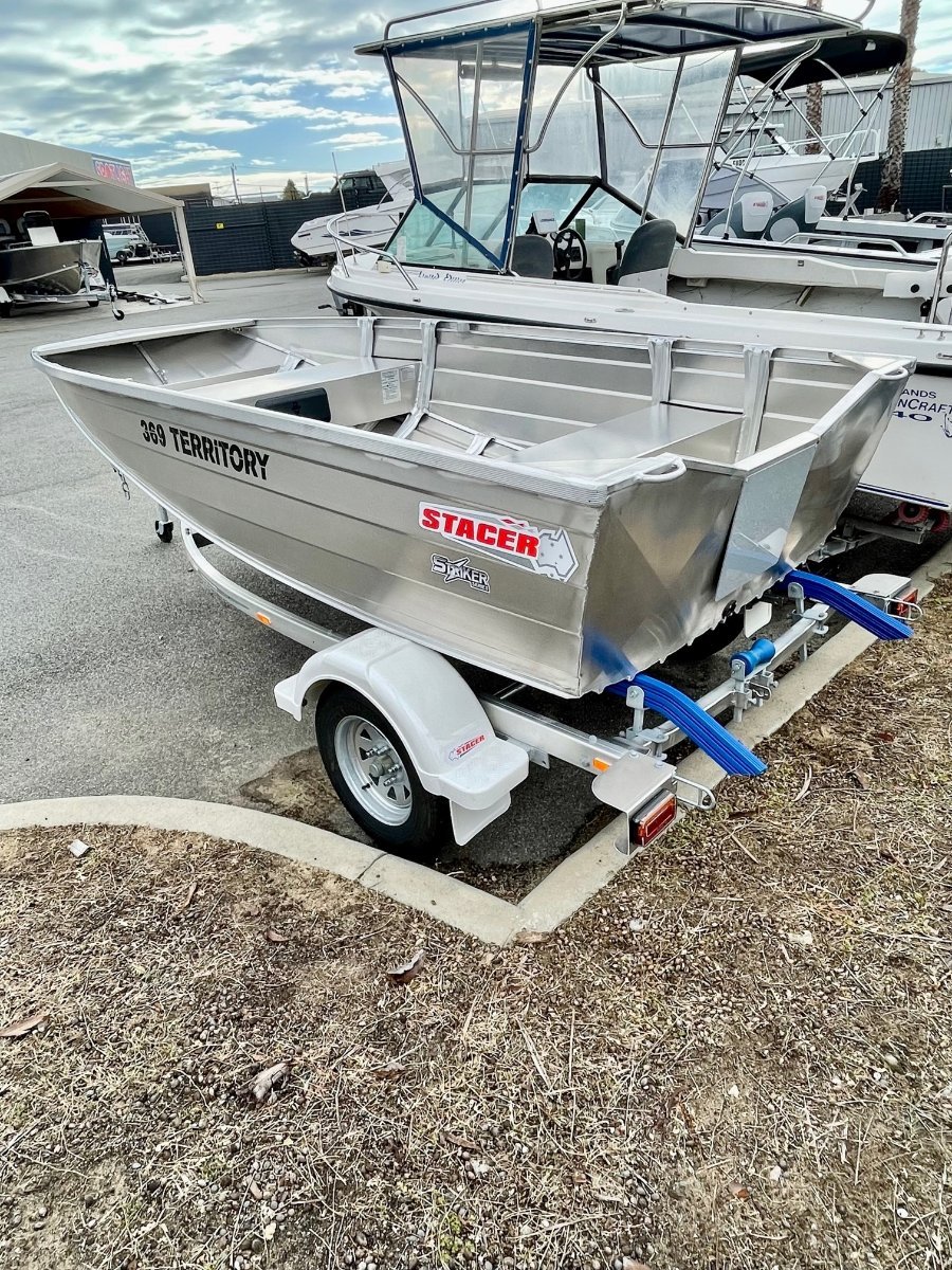2022 Stacer 369 Territory Striker | Boat Research | Yachthub