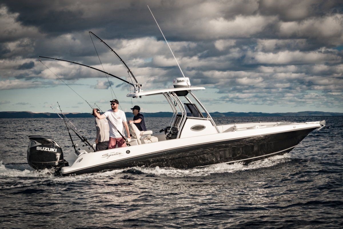 2023 Haines Signature 788sf | Boat Research | Boats Online