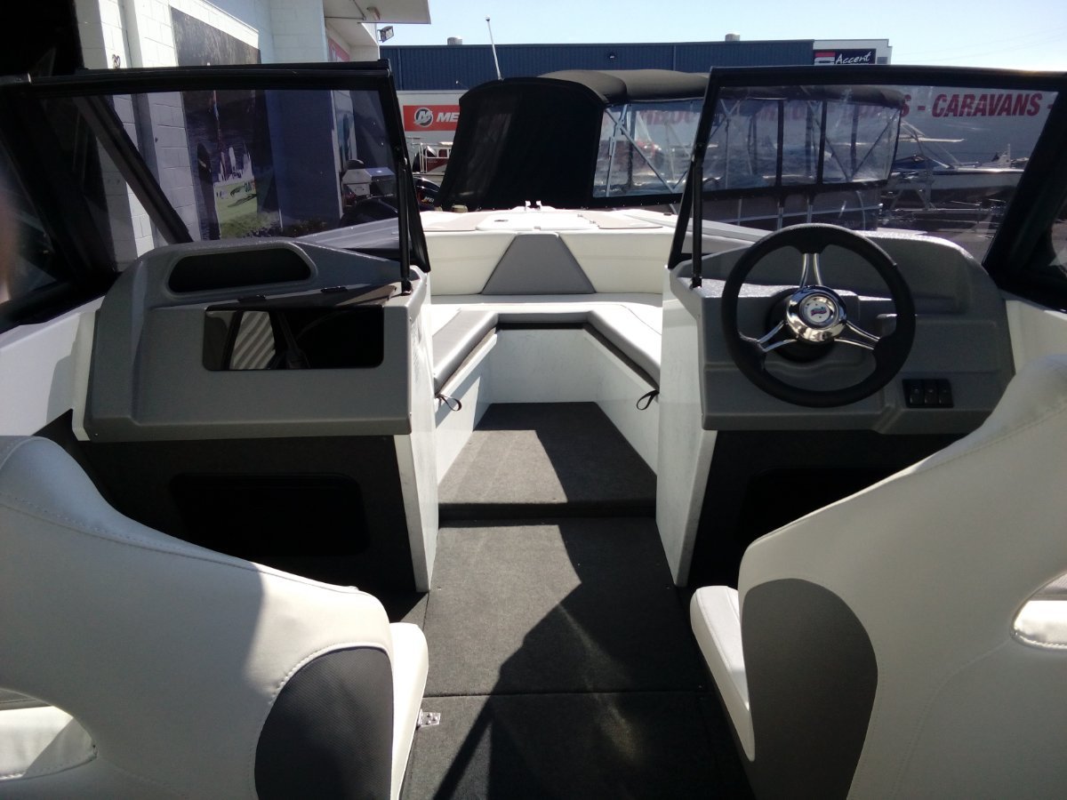 2023 Quintrex 550 Freestyler | Boat Research | Boats Online