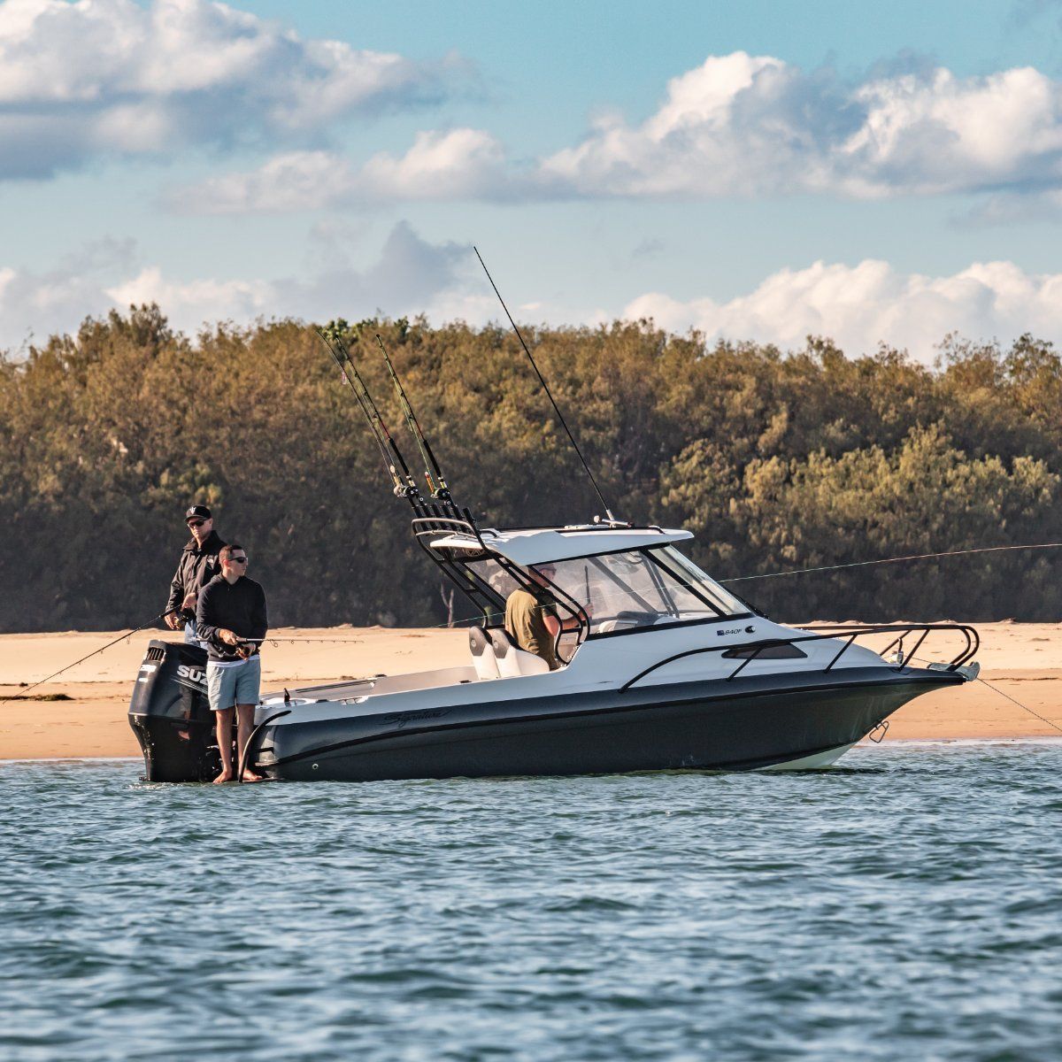 2023 Haines Signature 640f | Boat Research | Yachthub
