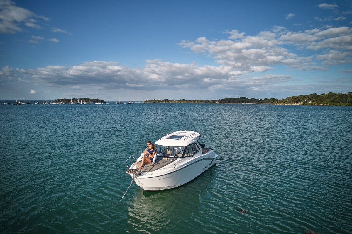 2023 Beneteau Antares 7 V2 | Boat Research | Yachthub