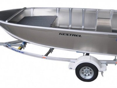 2023 Savage 385 Kestrel | Boat Research | BoatsOnline