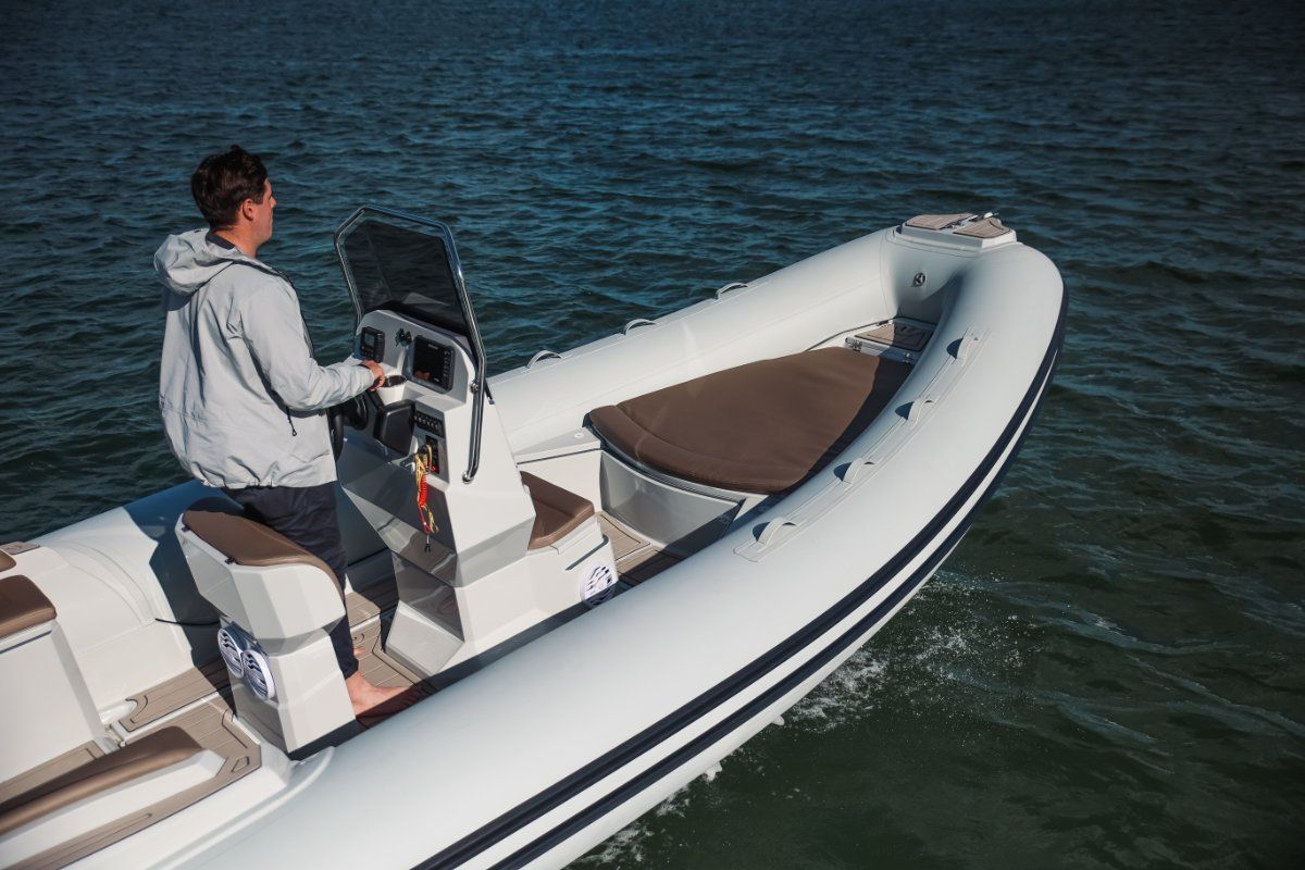 2022 Italboats Predator 650 Touring | Boat Research | Boats Online