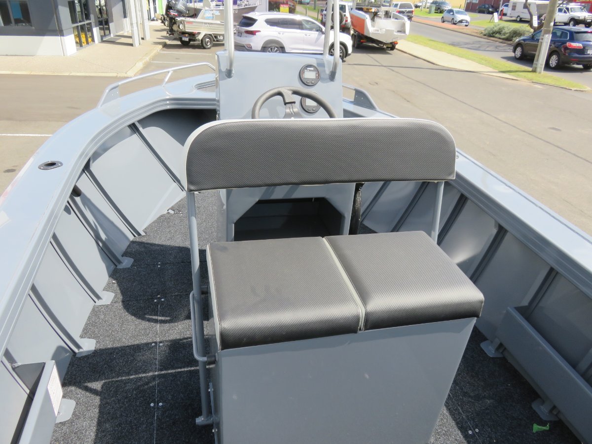 2022 Anglapro 514 Bandit | Boat Research | Boats Online