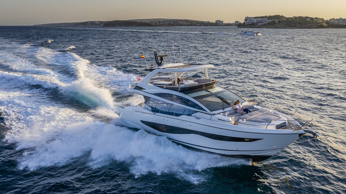 2023 Pearl 62 | Boat Research | Boats Online