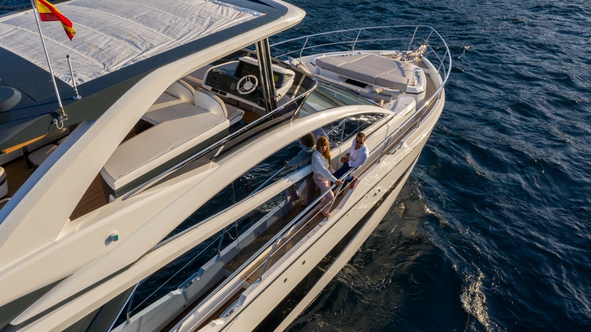 2023 Pearl 62 | Boat Research | Yachthub