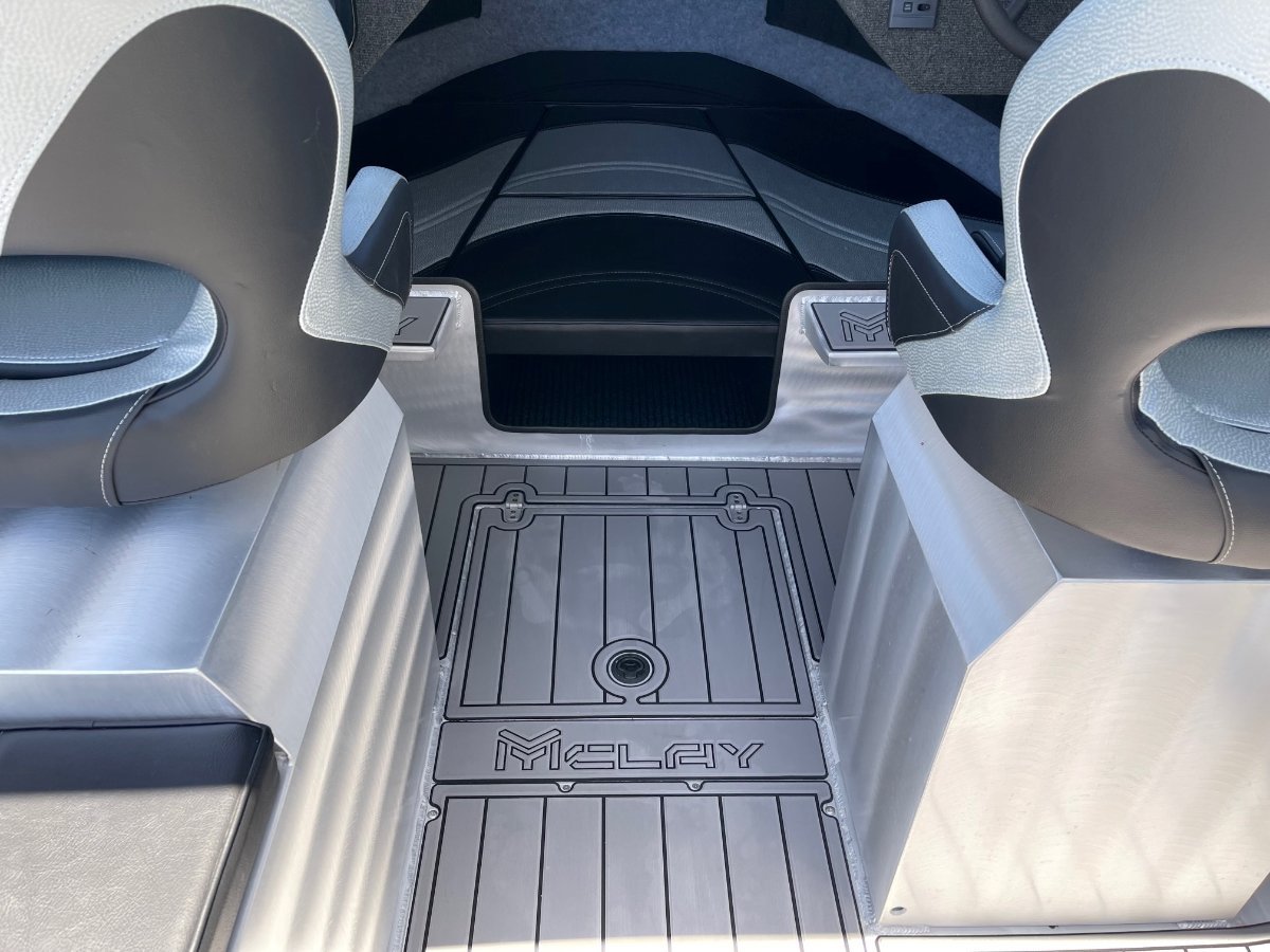2023 Mclay 611 Crossxover Hardtop | Boat Research | BoatsOnline