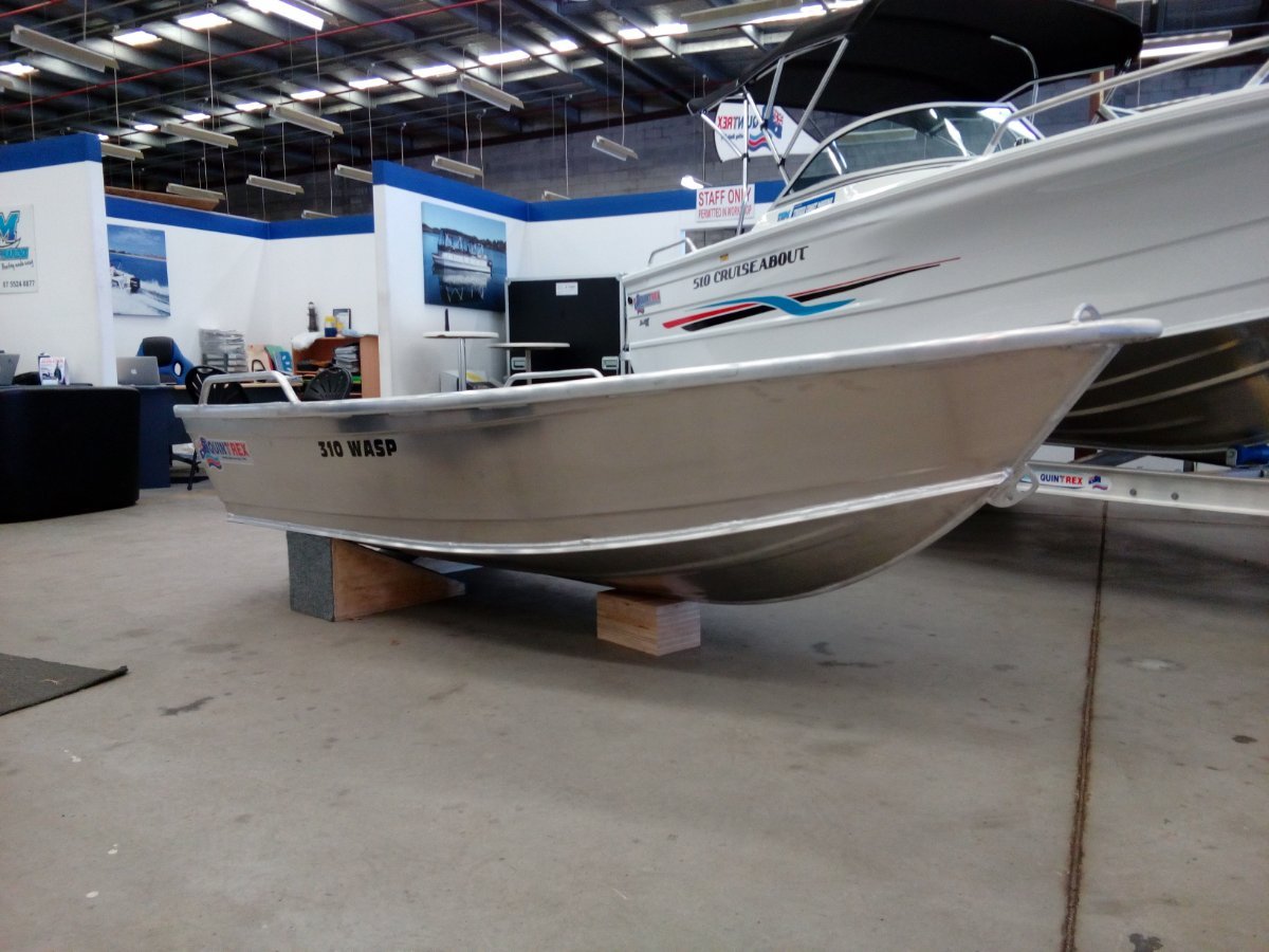 2023 Quintrex 310 Wasp | Boat Research | Yachthub