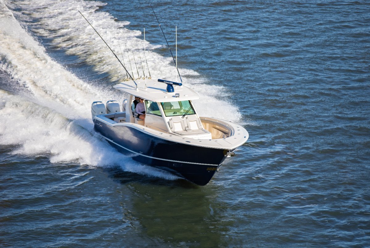 2023 Scout 425 Lxf | Boat Research | BoatsOnline