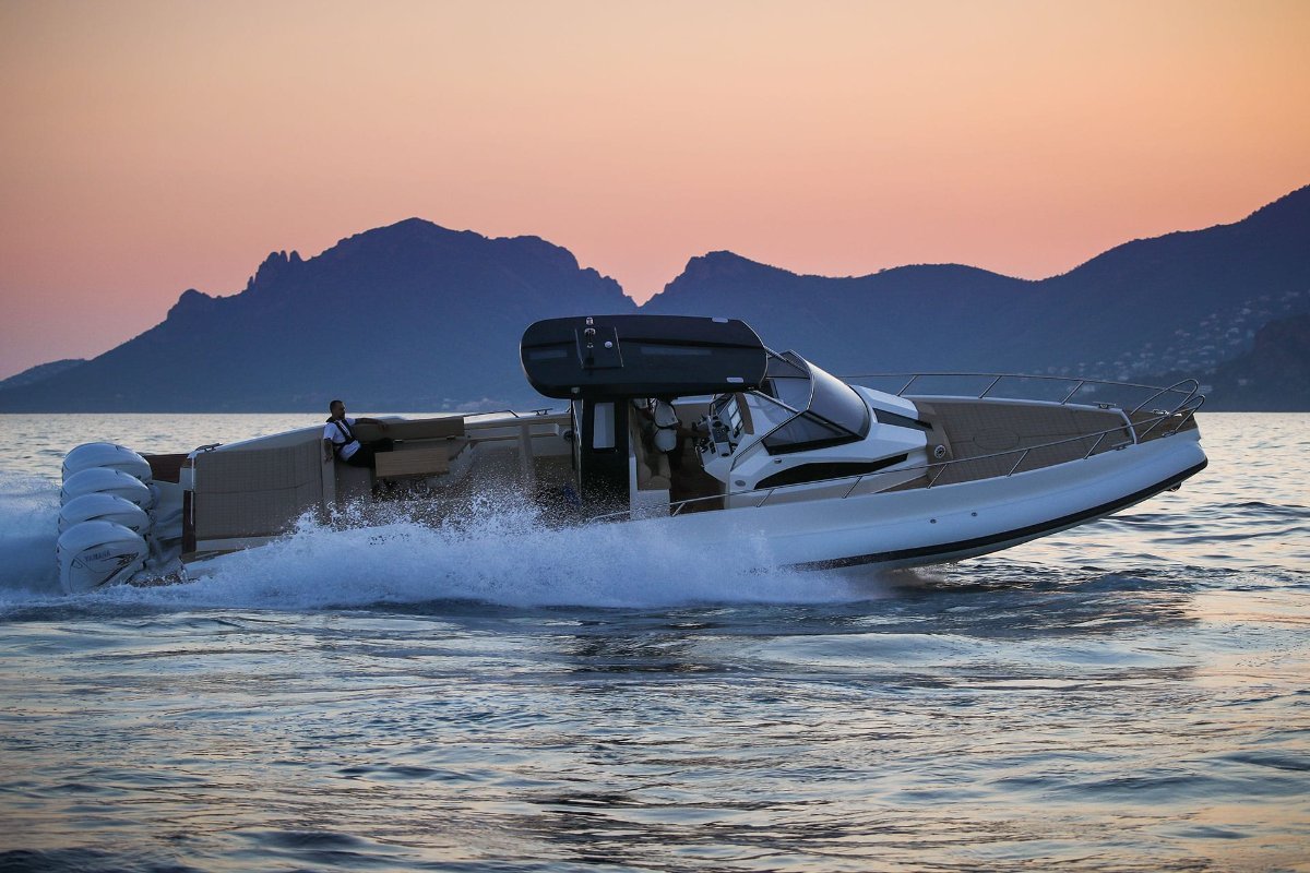 2023 Capelli Tempest 50 | Boat Research | BoatsOnline