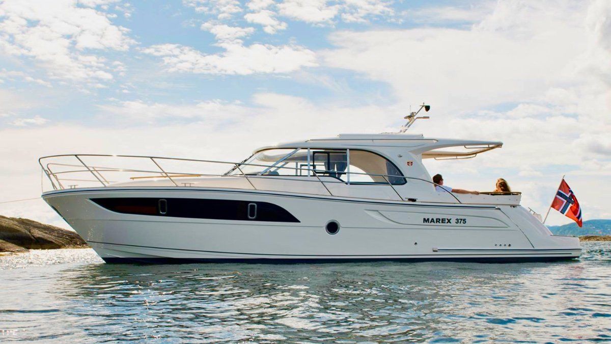 2024 Marex 375 | Boat Research | Boats Online