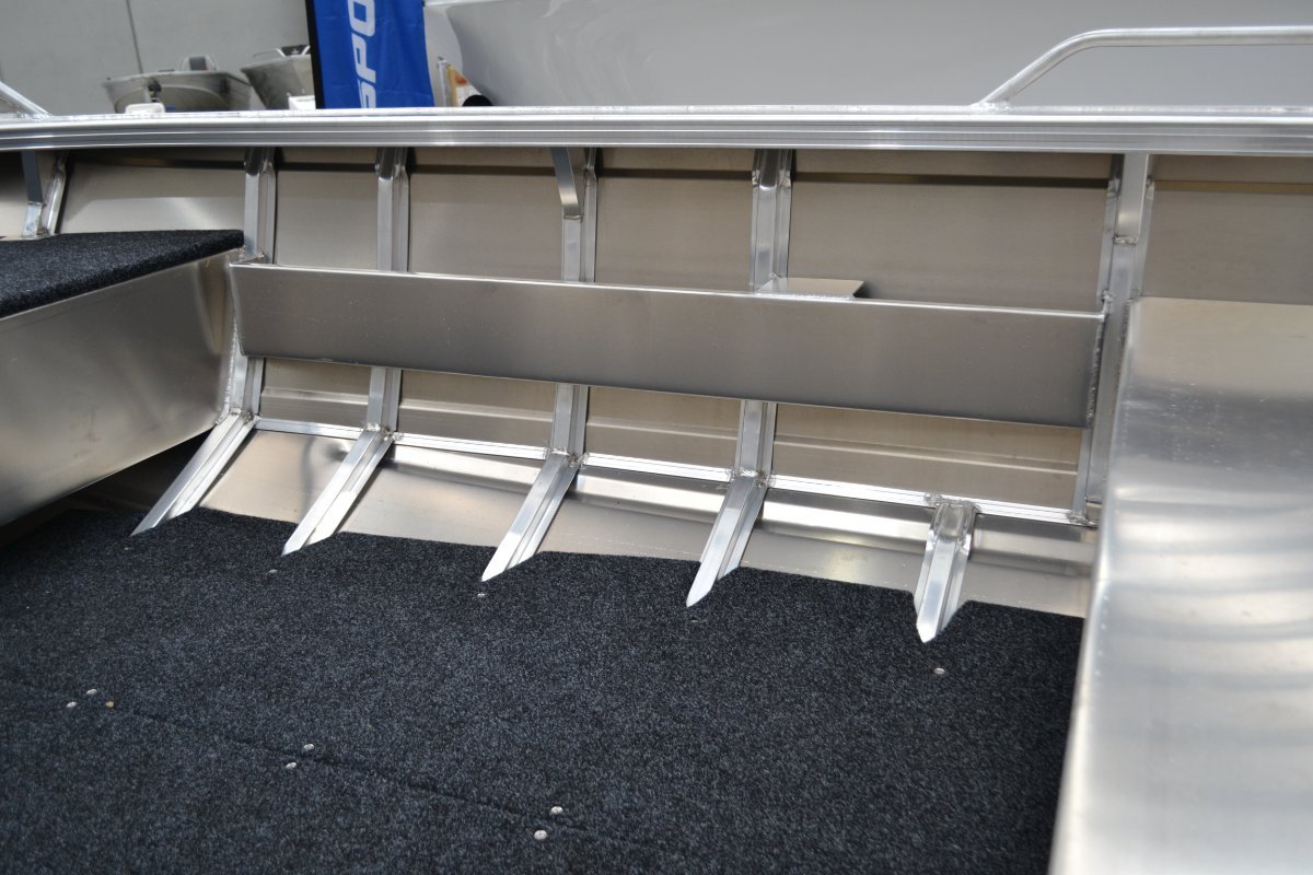 2023 Anglapro Core 424 Csr | Boat Research | Yachthub