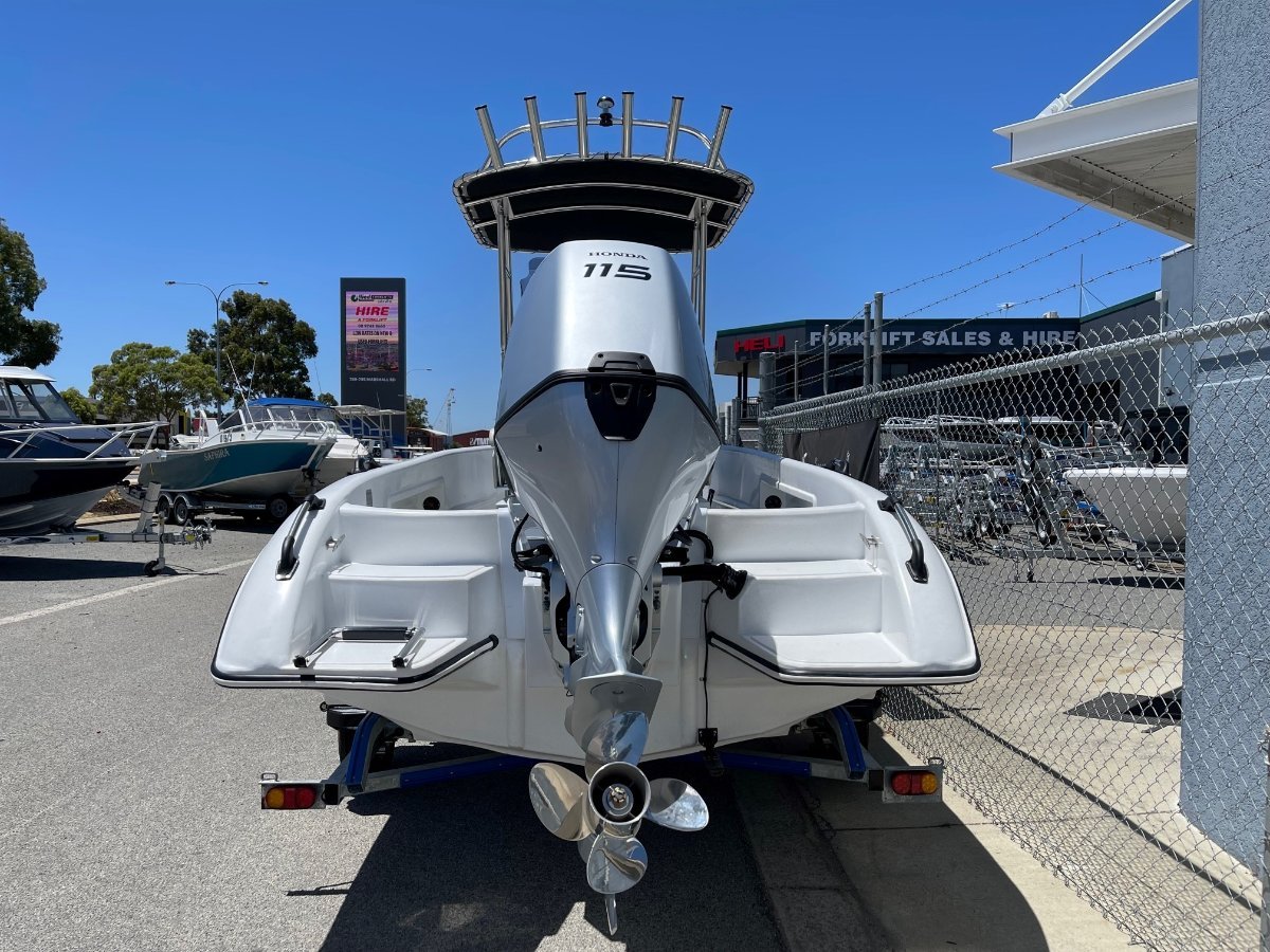 2023 Mac Boats 600 Centre Console | Boat Research | Boats Online