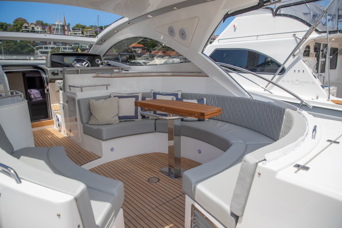 2022 Schaefer 400 | Boat Research | Yachthub