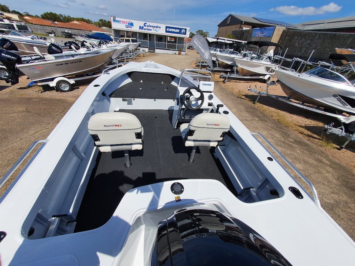 2023 Quintrex 490 Renegade Side Console | Boat Research | Boats Online