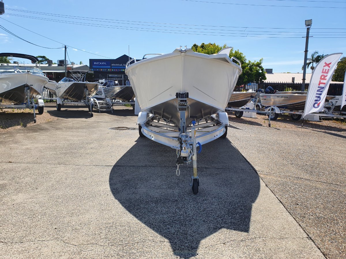 2023 Quintrex 490 Renegade Side Console | Boat Research | Boats Online