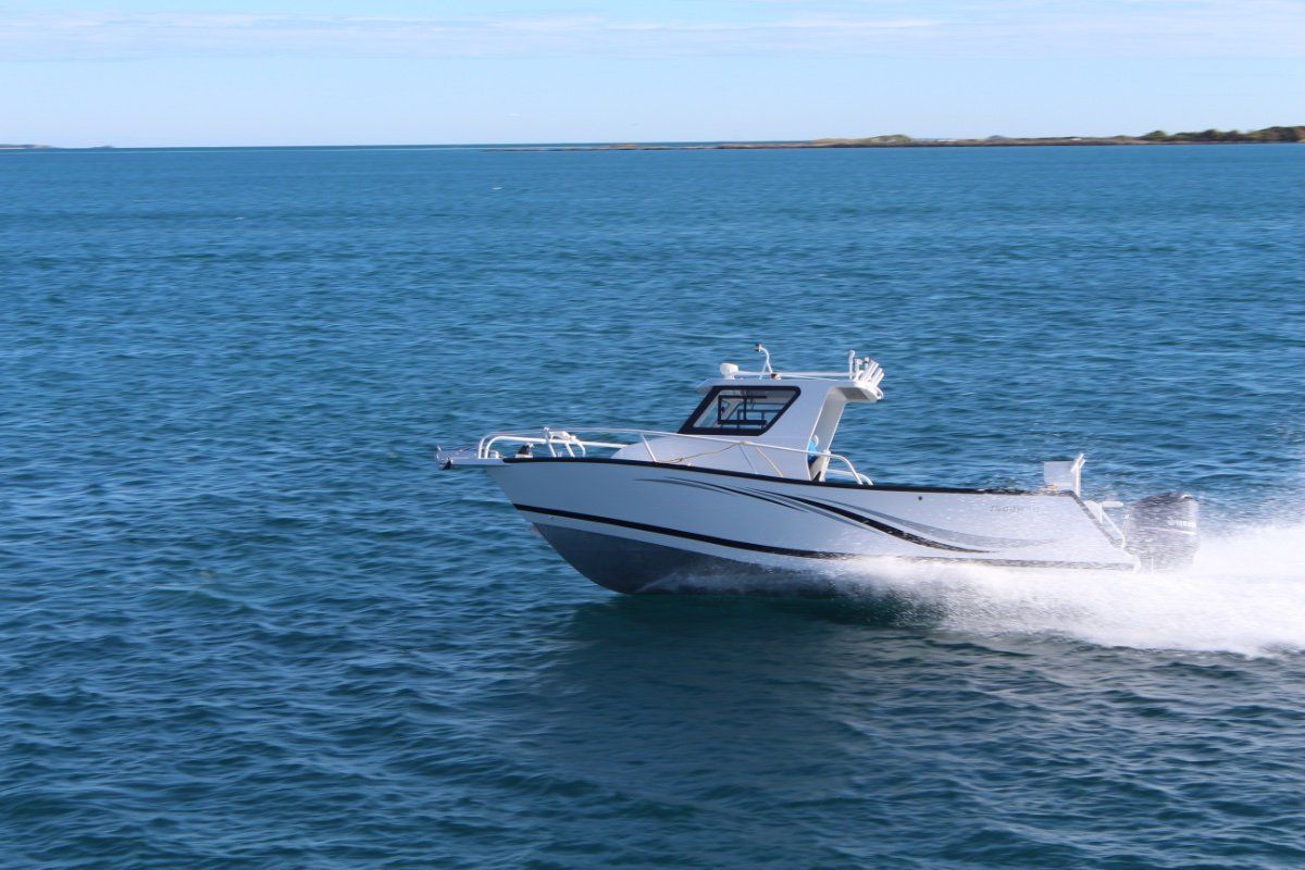 2023 Lux Custom Boats 7500wa | Boat Research | BoatsOnline