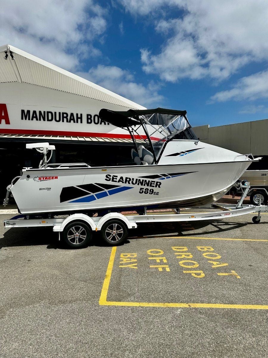 2023 Stacer 589 Sea Runner Se | Boat Research | Boats Online