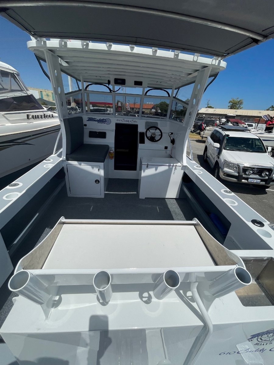 2022 Intimidator Boats Cuddy Cabin - Adventure Special Series | Boat ...