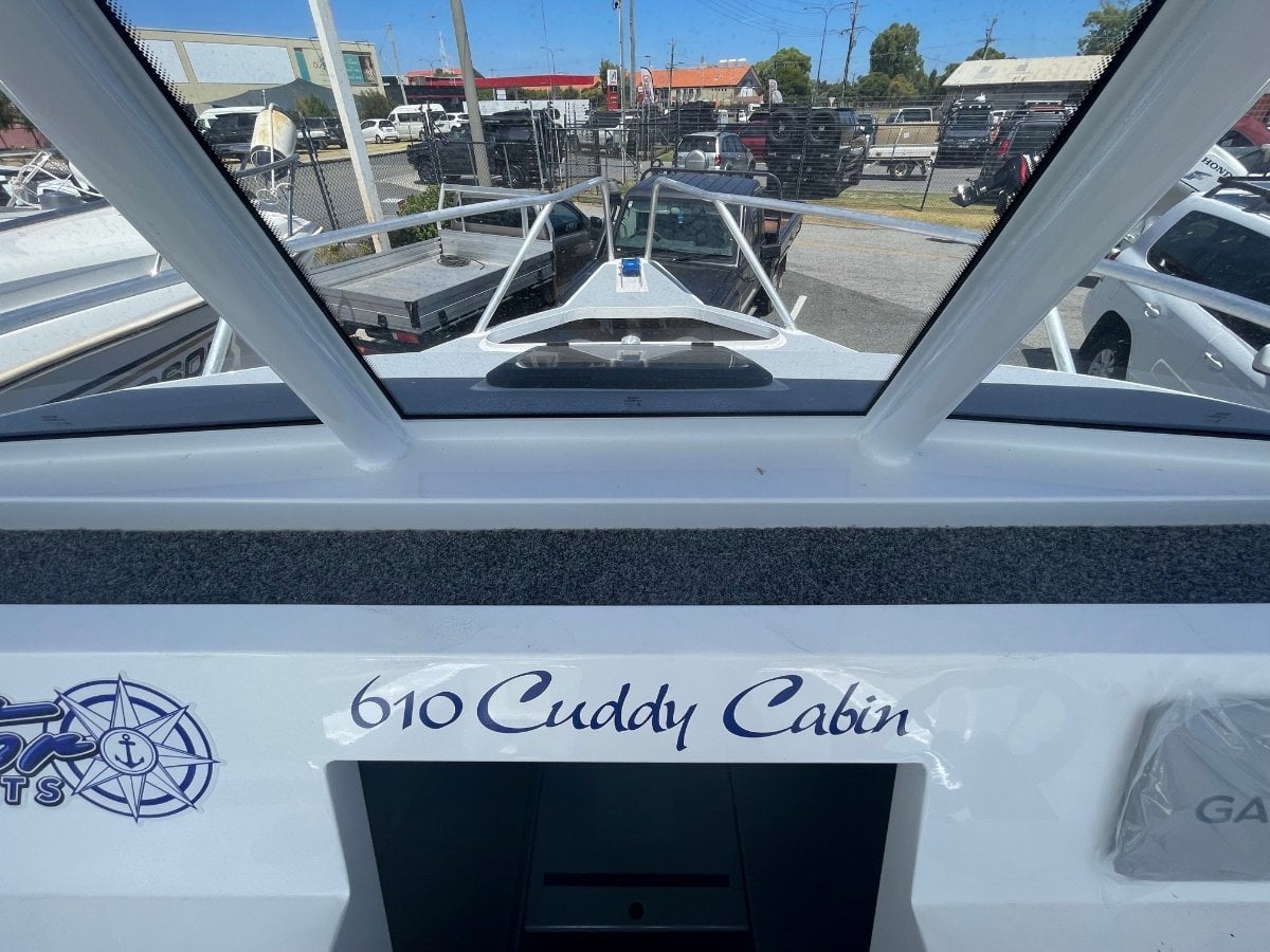 2022 Intimidator Boats Cuddy Cabin - Adventure Special Series | Boat ...