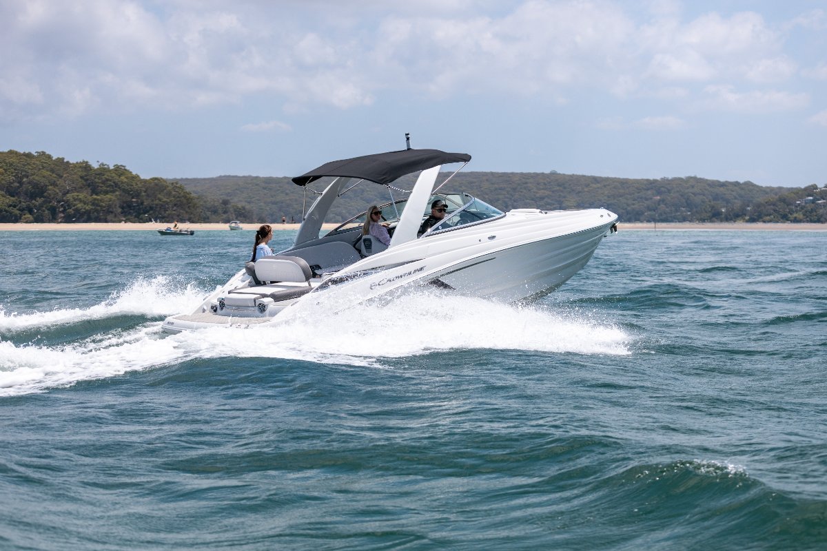 2023 Crownline 280 Ss | Boat Research | BoatsOnline