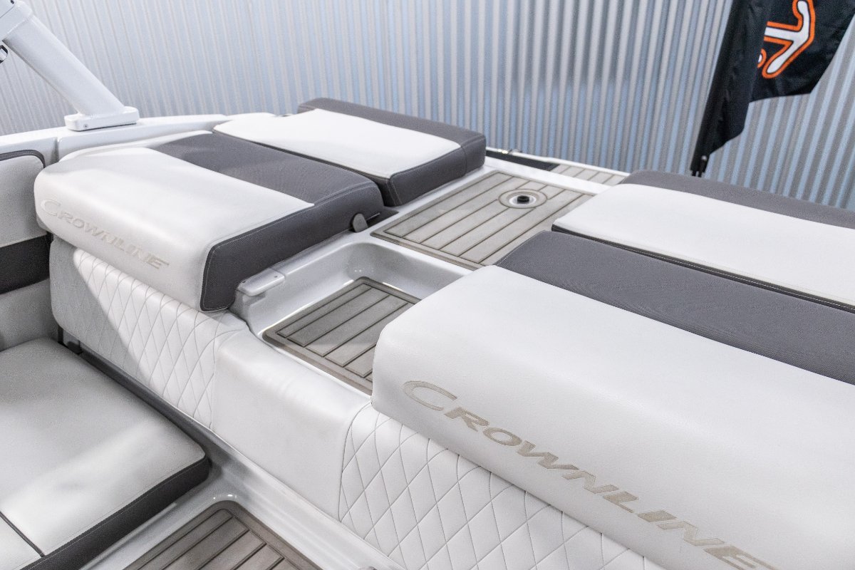2022 Crownline 210 Ss | Boat Research | Yachthub
