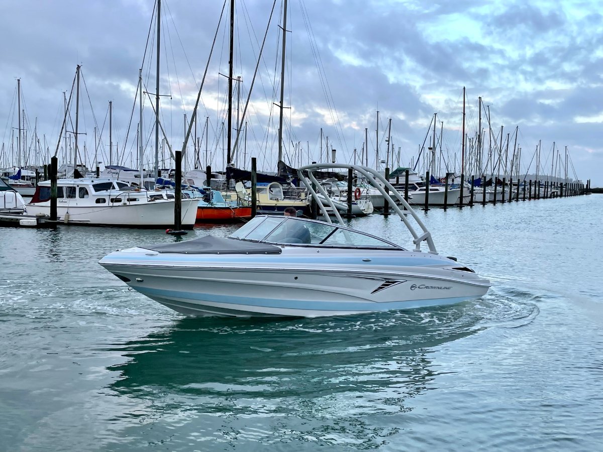 2022 Crownline 210 Ss | Boat Research | Yachthub