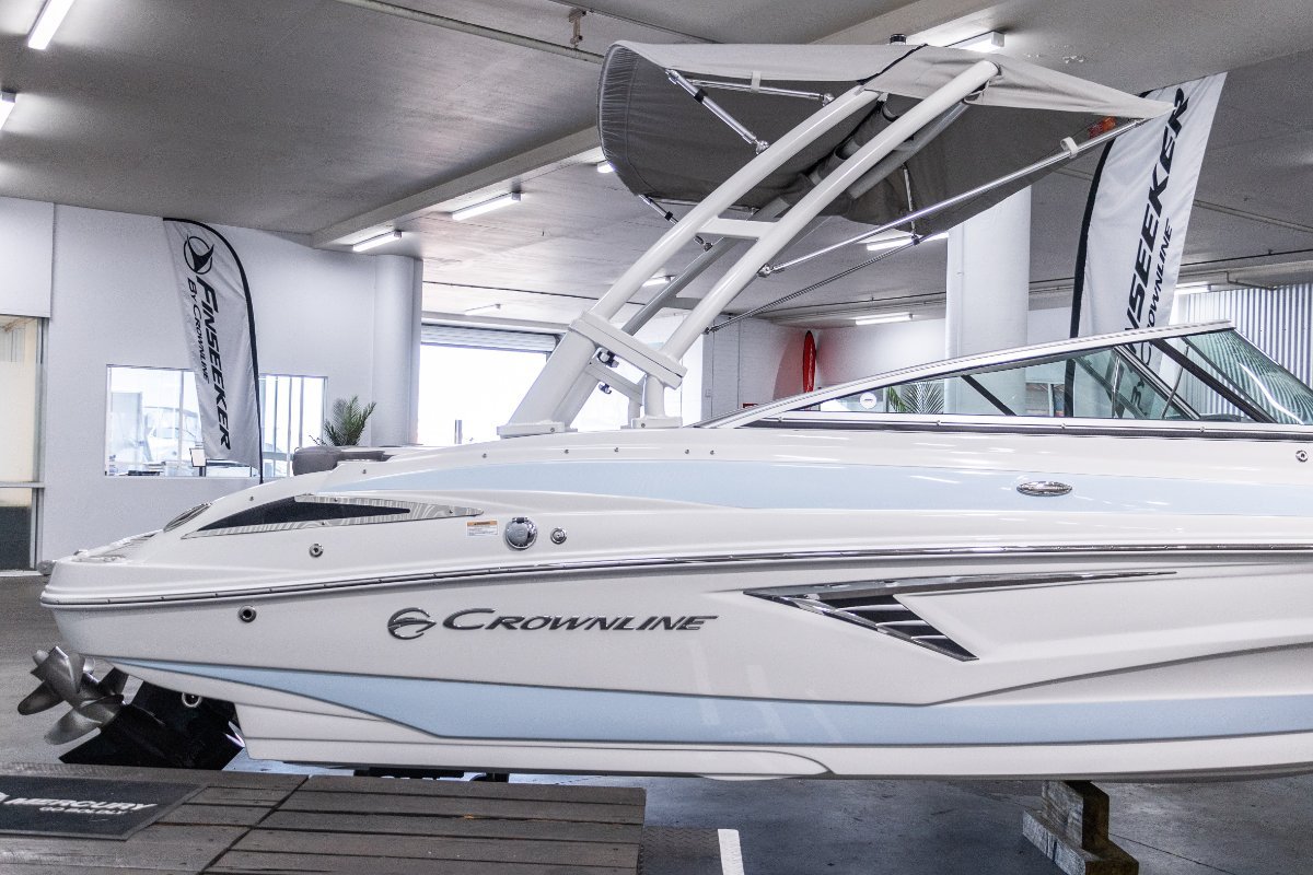 2022 Crownline 210 Ss | Boat Research | Yachthub
