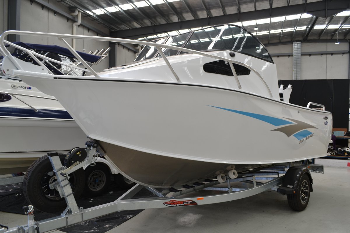 2023 Stessl 560 Seahawk | Boat Research | Boats Online