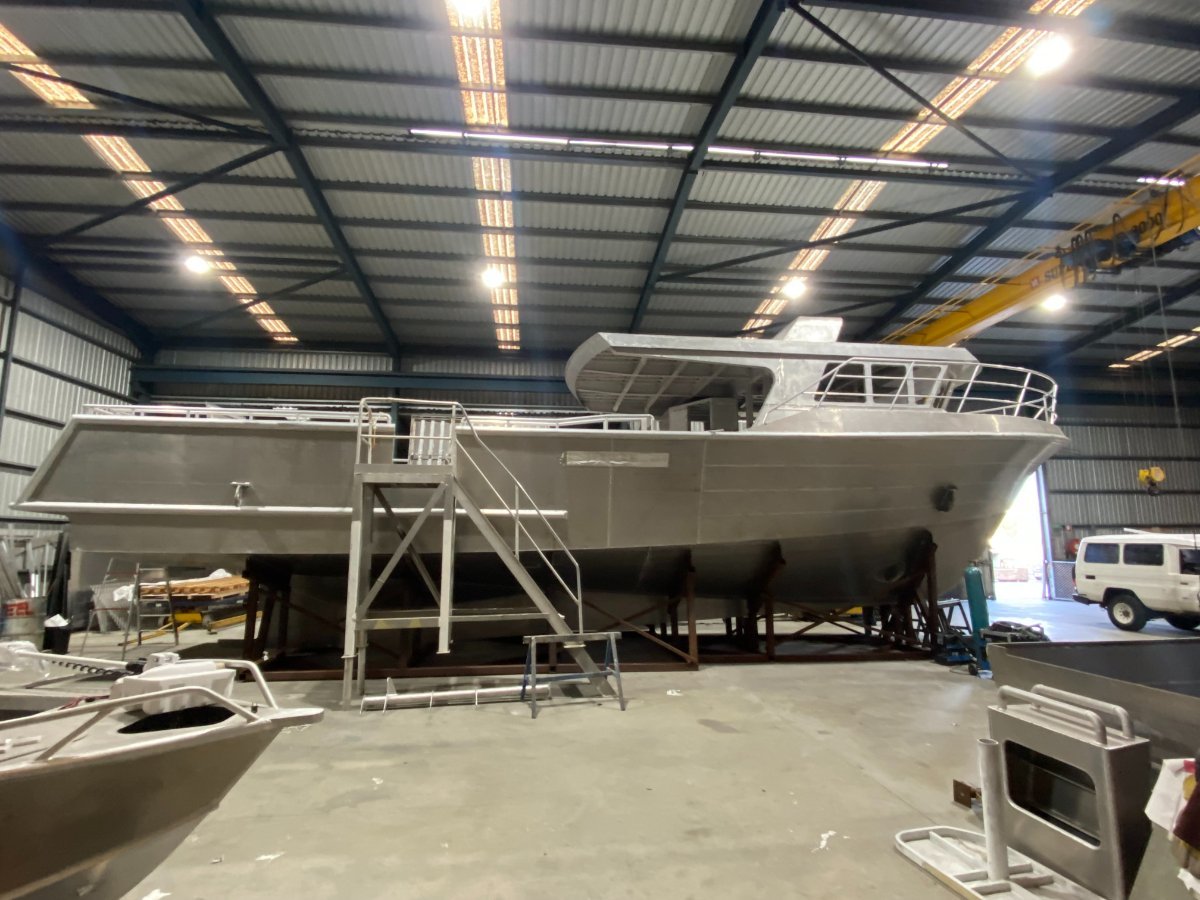 2023 Saltwater Commercial Boats 16.6 Cray Boat | Boat Research ...