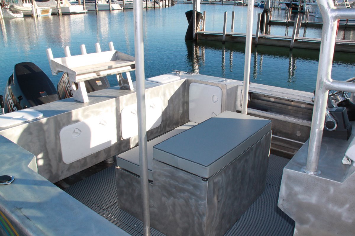 2023 Saltwater Commercial Boats 7.5 Centre Console | Boat Research ...