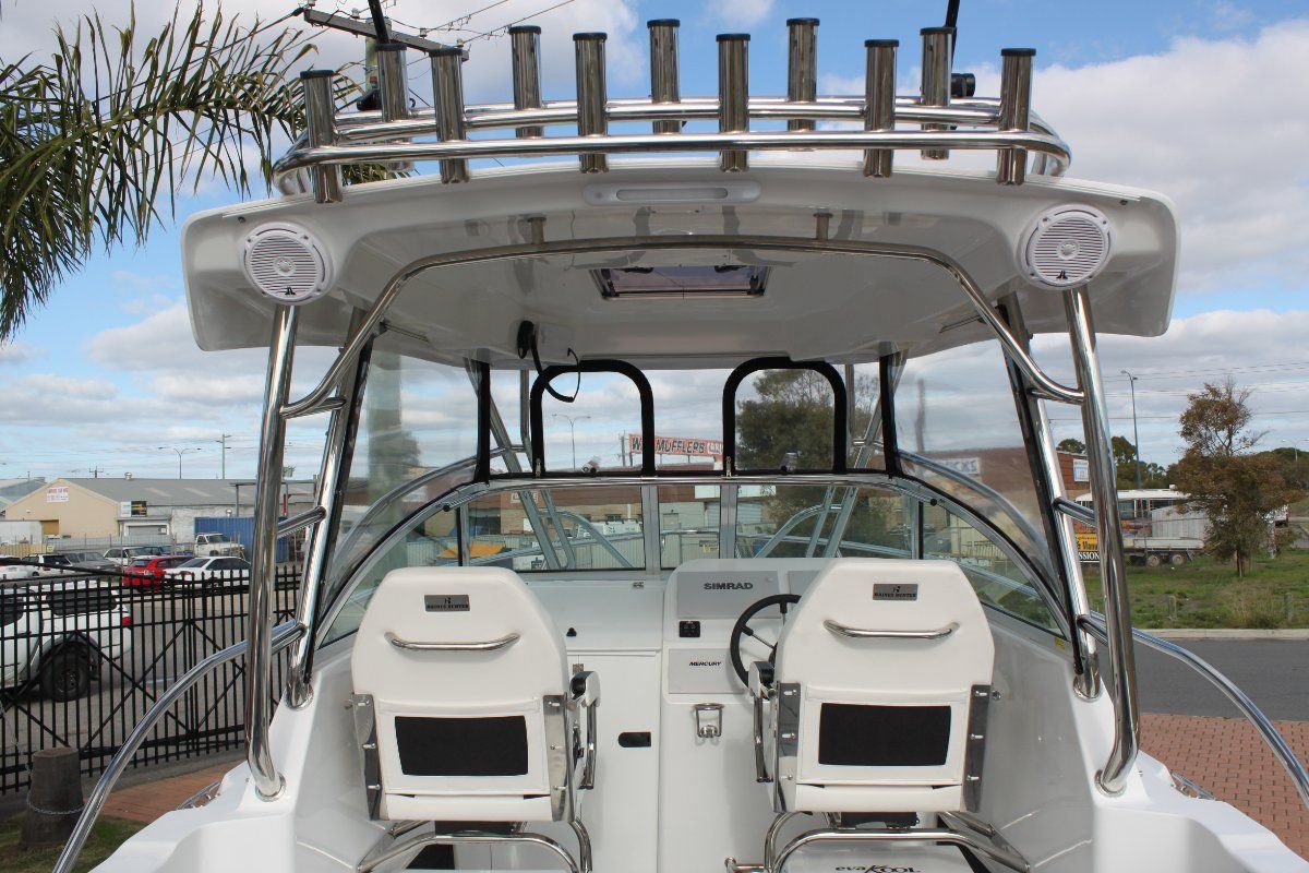 2023 Haines Hunter 760 Enclosed | Boat Research | Yachthub