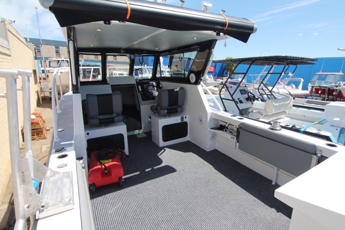 2023 Lux Custom Boats 7700ht | Boat Research | BoatsOnline