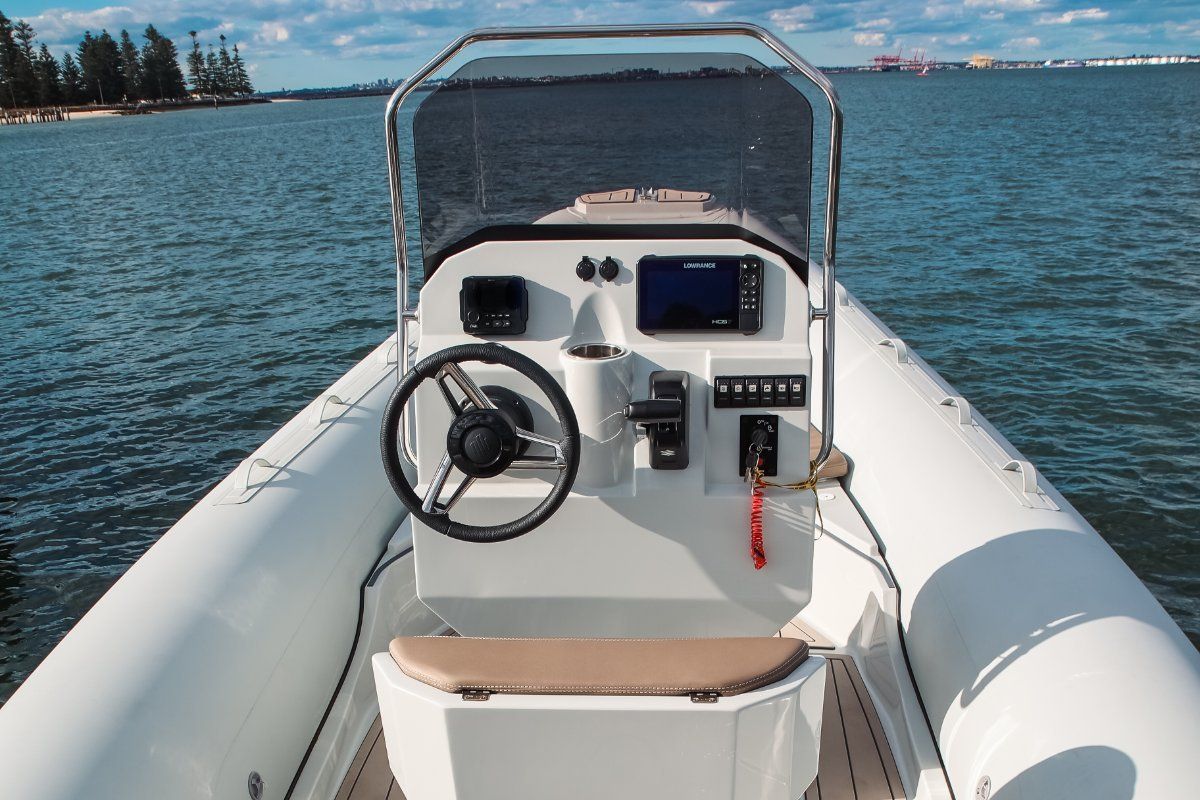 2023 Italboats Predator 650 Touring | Boat Research | Yachthub