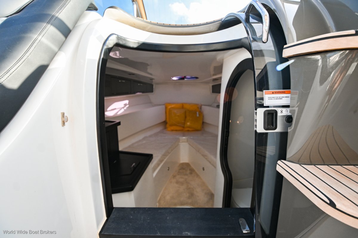 2021 Schaefer 303 | Boat Research | Yachthub