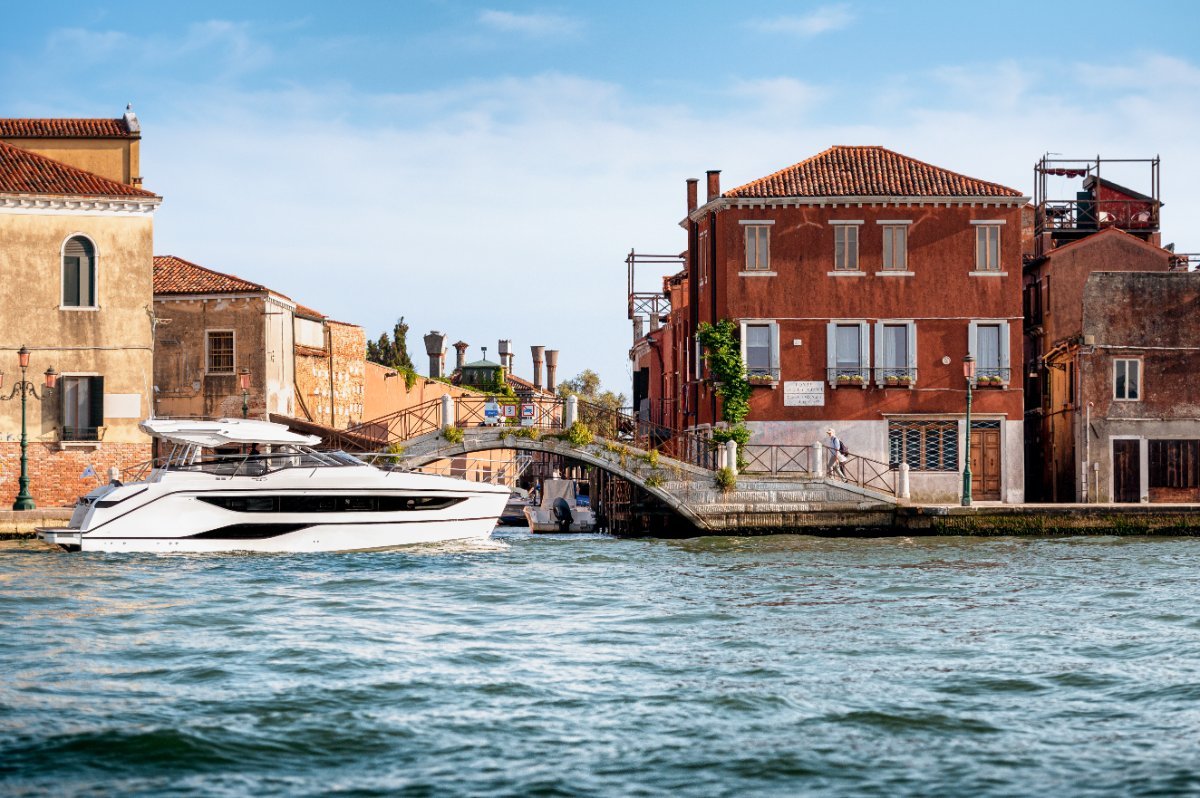 2023 Bavaria Sr36 Open | Boat Research | Yachthub