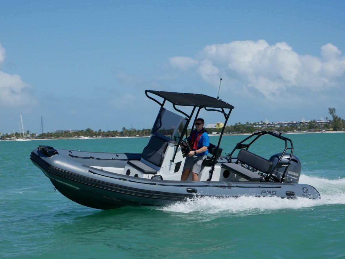 2021 Zodiac Pro 7 Neo | Boat Research | Yachthub