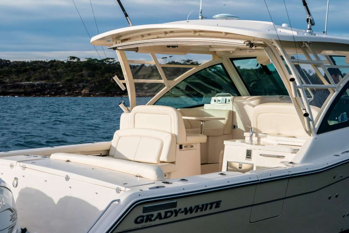 2024 Grady-white Freedom 375 | Boat Research | Yachthub