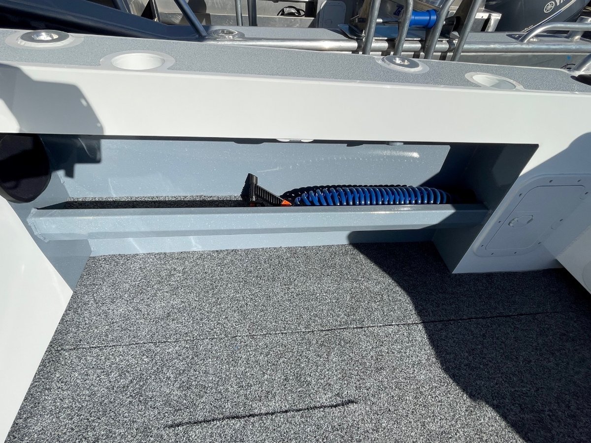 2022 Intimidator Boats 610 Cuddy Cabin | Boat Research | Yachthub